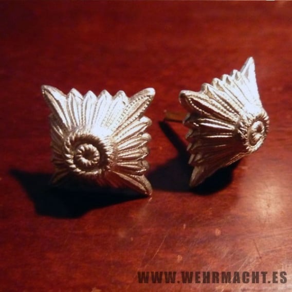 Silver rank stars for shoulder board