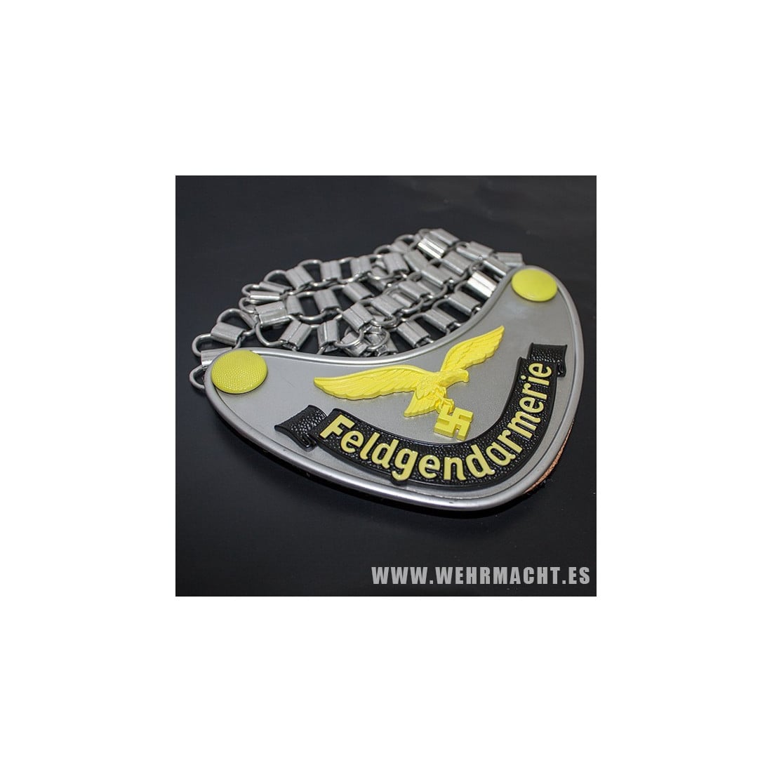 Feldgendarmerie Gorget, Luftwaffe