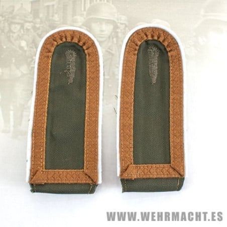 DAK Unterfeldwebel Shoulder Boards
